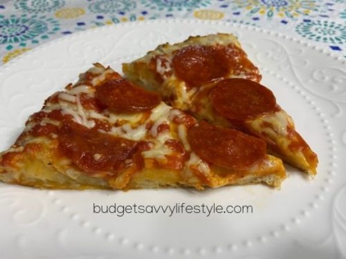Aldi Review: Mama Cozzi's Stuffed Crust Pizza - Budget Savvy Lifestyle